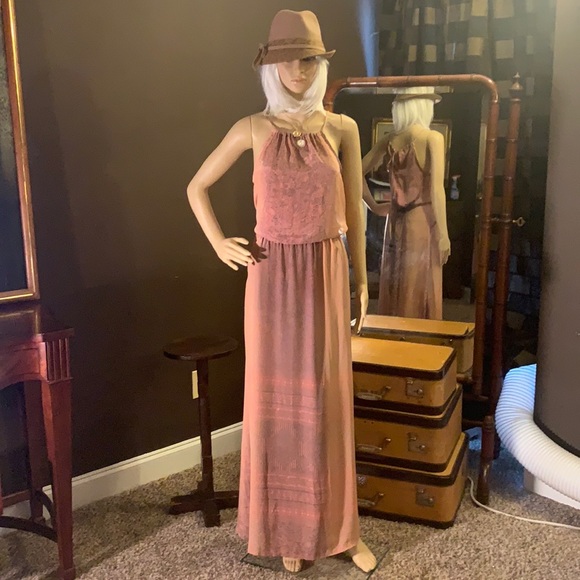 EARTHBOUND | Dresses | Earthbound Trading Co Umbre Pale Pink Grey Maxi ...